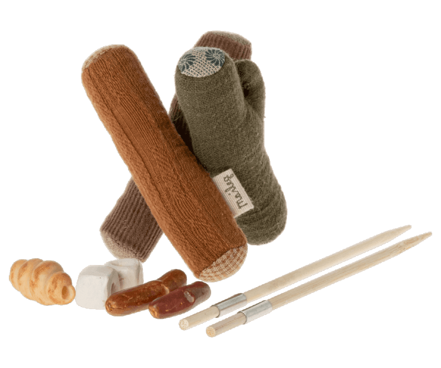 Pretend Play Toy | Bonfire Set for Plush Mouse Doll | Maileg – The ...